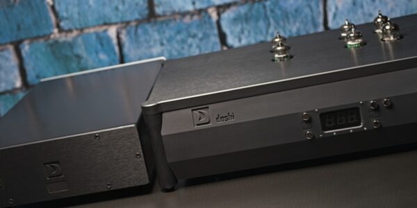 Doshi Audio Evolution Phono Preamplifier - Reviewed - DOSHI AUDIO